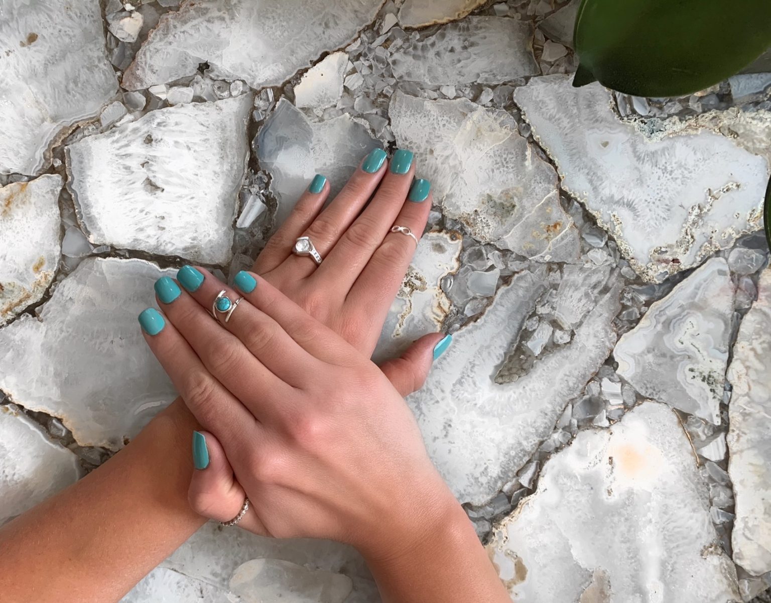 How To Put On Fake Nails At Home - Full Guide With Images